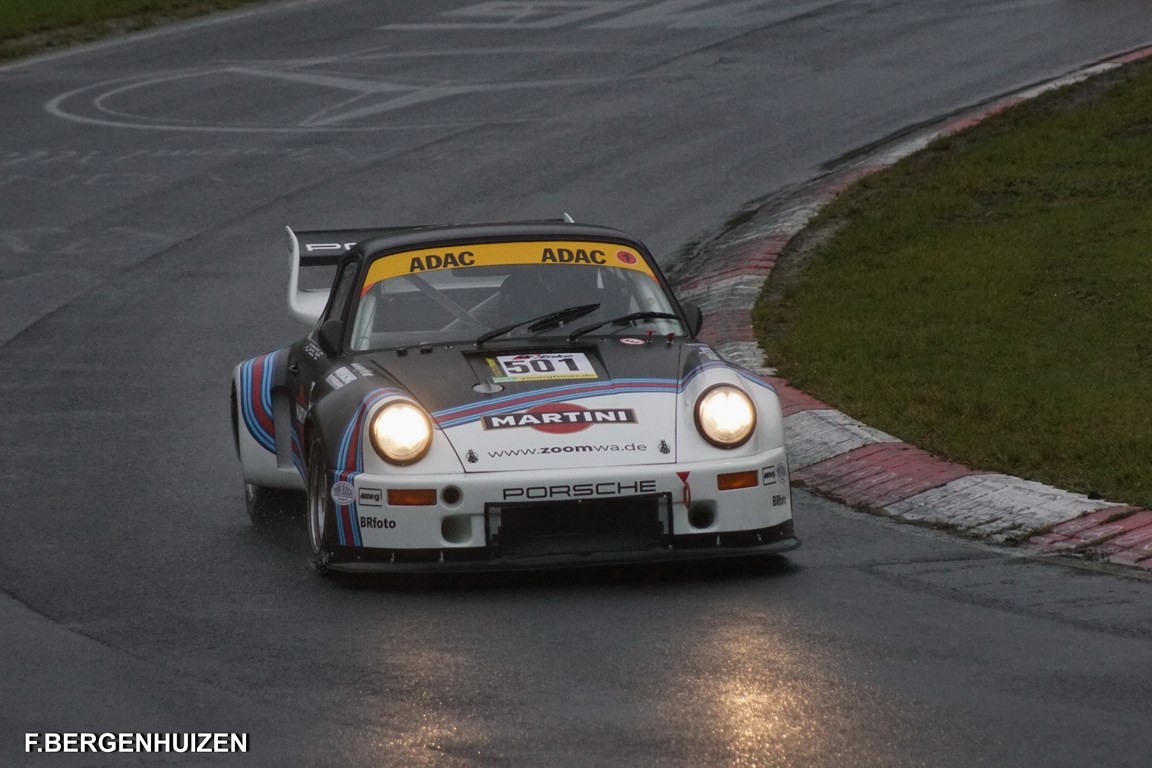 Youngtimer Trophy - Georg Griesemann (Porsche 911 RSR) remporte la finale du championnat ...